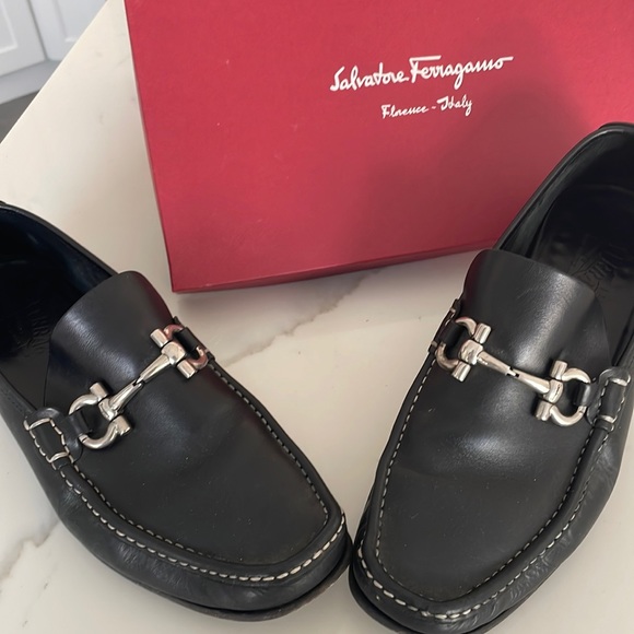 Salvatore Ferragamo | Shoes | Ferragamo Mens Black Leather Loafers ...
